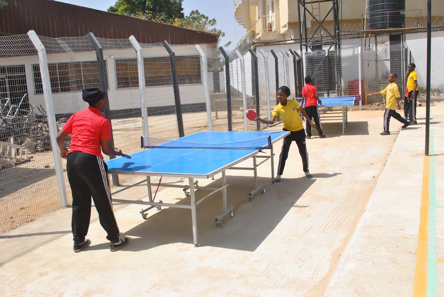 HOME [www.flis.academyjsekad.edu.ng]